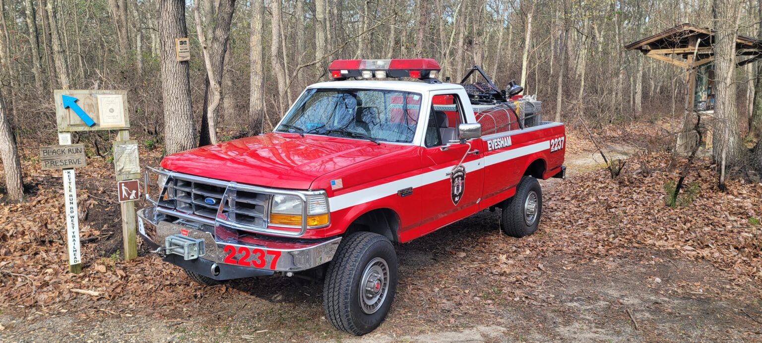 Heavy Rescue 2218 - Evesham Fire-Rescue